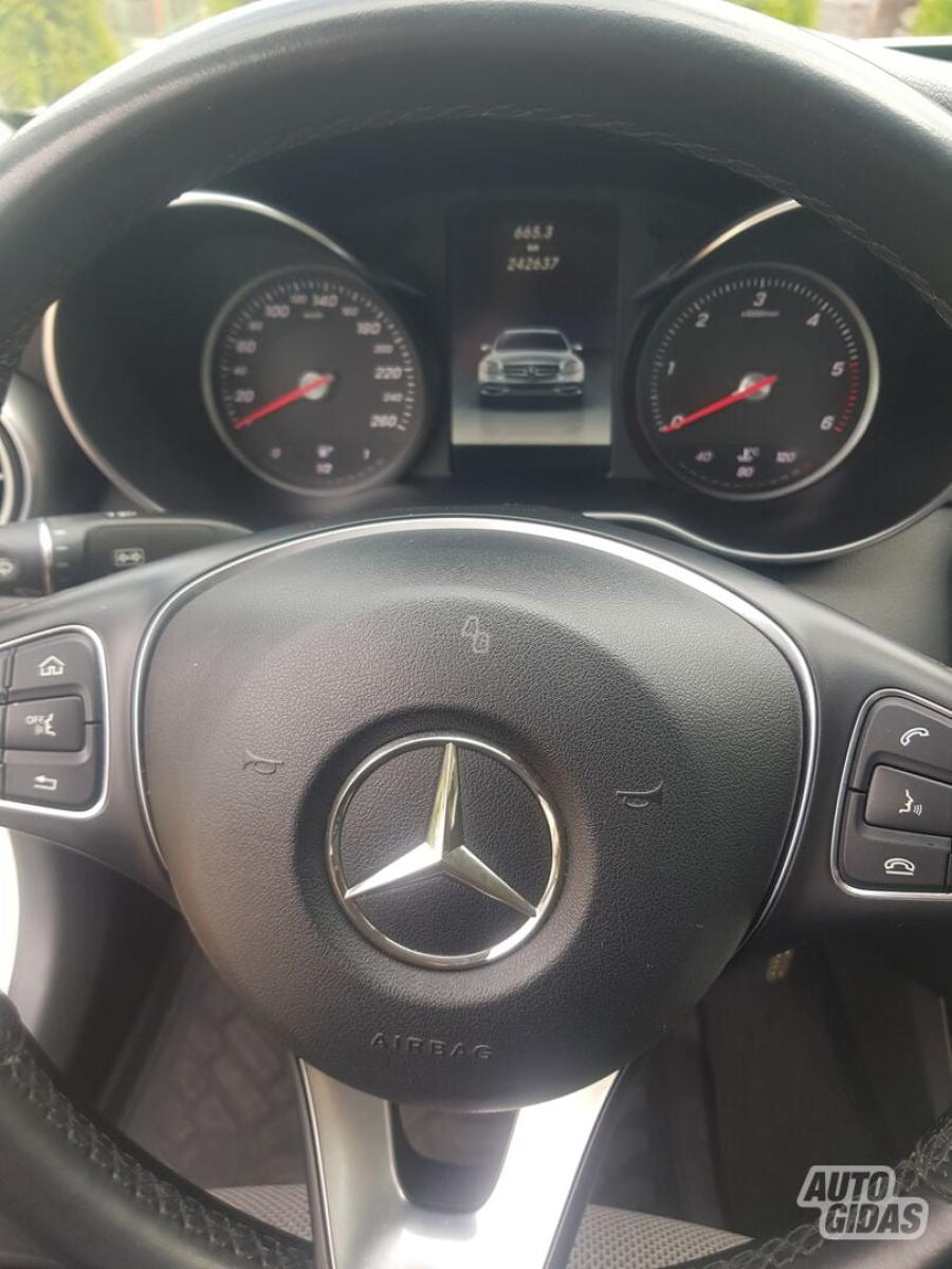 Mercedes-Benz 200 2016 Trakai, ar dzinēja tilpumu 2.10 L un nobraukumu 265 tūkst. km par 11500 €, foto 8 vietnē AUTOMOTO.COM.LV