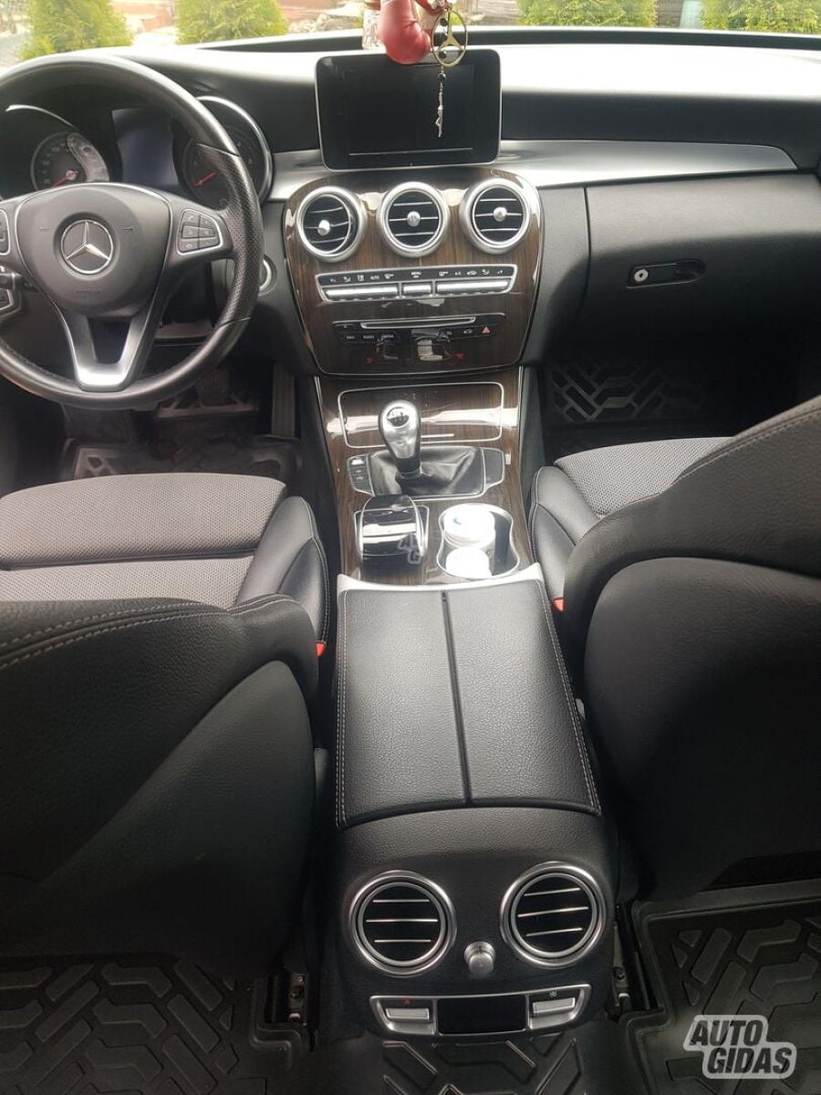 Mercedes-Benz 200 2016 Trakai, ar dzinēja tilpumu 2.10 L un nobraukumu 265 tūkst. km par 11500 €, foto 11 vietnē AUTOMOTO.COM.LV