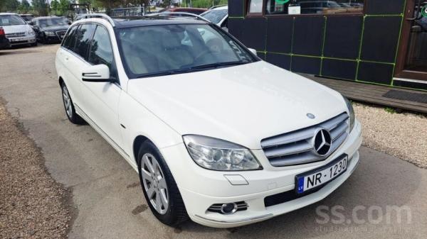 Mercedes-Benz 200 2009 in Riga, with an engine capacity of 2.20 L and mileage of 363 thousand km for 3500 €, photo 3 on AUTOMOTO.COM.LV