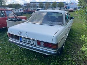 White Mercedes-Benz 200 1983 in Tallinn, with an engine capacity of 2.00 L and mileage of 299 thousand km for 2100 €, photo 3 on AUTOMOTO.COM.LV