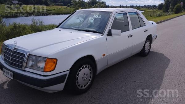 Balts Mercedes-Benz 200 1990 Rīga, ar dzinēja tilpumu 2.00 L un nobraukumu 311 tūkst. km par 4000 €, foto 1 vietnē AUTOMOTO.COM.LV