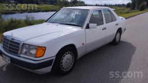Белый Мерседес 200 1990 в Рига, объемом двигателя 2.00 л и пробегом 311 тыс. км за 4000 €, фото  на AUTOMOTO.COM.LV