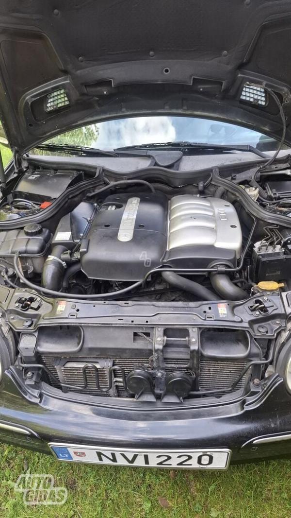 Мерседес 220 2002 в Вильнюс на AUTOMOTO.COM.LV Черный Мерседес 220 2002 в Вильнюс, объемом двигателя 2.20 л и пробегом 218 тыс. км за 1599 €, фото 10 на AUTOMOTO.COM.LV