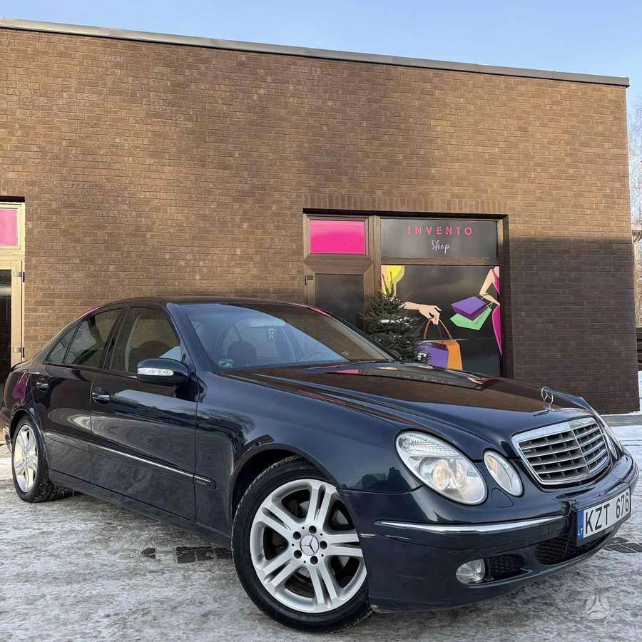 Melns Mercedes-Benz 220 2003 Kaišiadorys, ar dzinēja tilpumu 2.15 L un nobraukumu 285 tūkst. km par 2950 €, foto 2 vietnē AUTOMOTO.COM.LV