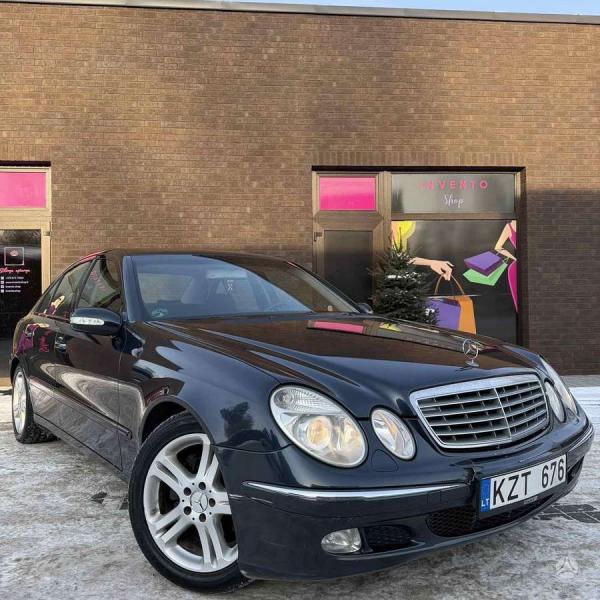 Melns Mercedes-Benz 220 2003 Kaišiadorys, ar dzinēja tilpumu 2.15 L un nobraukumu 285 tūkst. km par 2950 €, foto 4 vietnē AUTOMOTO.COM.LV