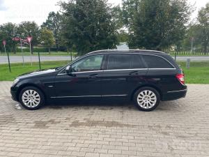 Melns Mercedes-Benz 220 2008 Ogre, ar dzinēja tilpumu 2.20 L un nobraukumu 310 tūkst. km par 3000 €, foto 4 vietnē AUTOMOTO.COM.LV