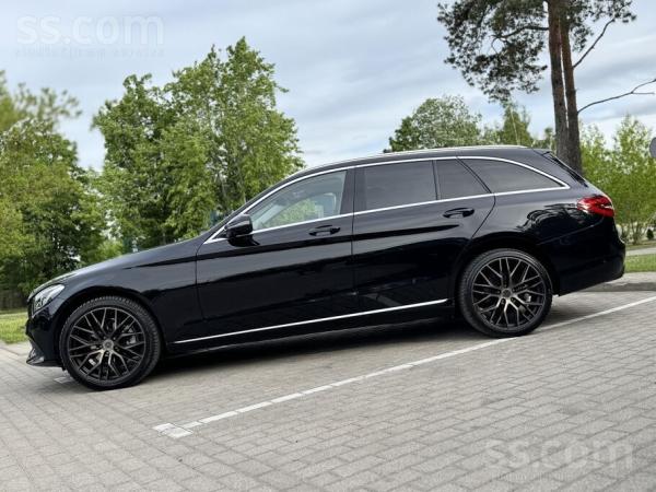 Melns Mercedes-Benz 220 2016 Jūrmala, ar dzinēja tilpumu 2.20 L un nobraukumu 129 tūkst. km par 13590 €, foto 5 vietnē AUTOMOTO.COM.LV