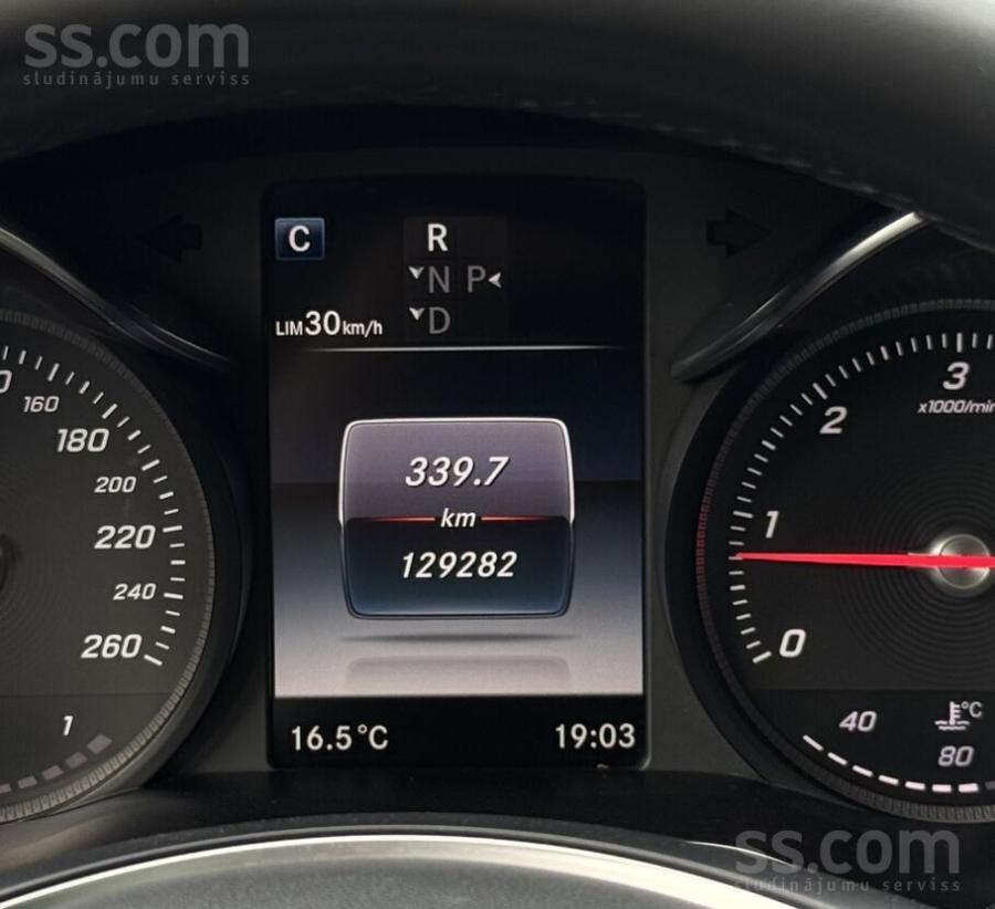 Черный Мерседес 220 2016 в Юрмала, объемом двигателя 2.20 л и пробегом 129 тыс. км за 13590 €, фото 18 на AUTOMOTO.COM.LV