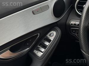 Черный Мерседес 220 2016 в Юрмала, объемом двигателя 2.20 л и пробегом 129 тыс. км за 13590 €, фото 27 на AUTOMOTO.COM.LV