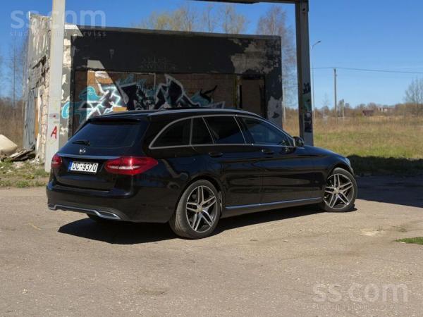 Melns Mercedes-Benz 220 2017 Rīga, ar dzinēja tilpumu 2.20 L un nobraukumu 240 tūkst. km par 12600 €, foto 5 vietnē AUTOMOTO.COM.LV