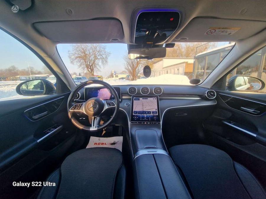 Melns Mercedes-Benz 220 2022 Klaipėda, ar dzinēja tilpumu 1.99 L un nobraukumu 174 tūkst. km par 26889 €, foto 21 vietnē AUTOMOTO.COM.LV