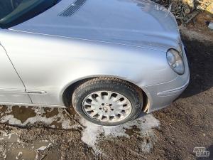 Pelēks Mercedes-Benz 220 2003 Viļņa, ar dzinēja tilpumu 2.20 L un nobraukumu 1 tūkst. km par 1190 €, foto 5 vietnē AUTOMOTO.COM.LV