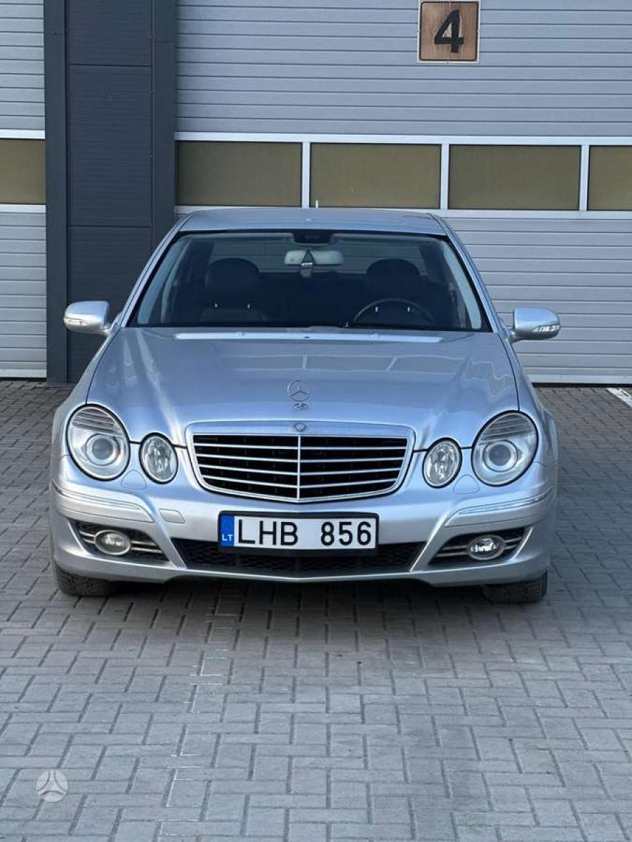 Grey Mercedes-Benz 220 2007 in Kretinga, with an engine capacity of 2.20 L and mileage of 330 thousand km for 3100 €, photo 1 on AUTOMOTO.COM.LV