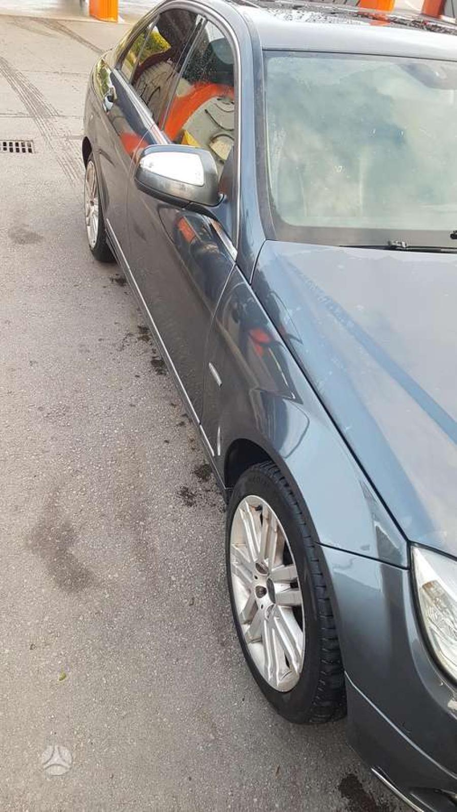 Pelēks Mercedes-Benz 220 2007 Klaipėda, ar dzinēja tilpumu 2.15 L un nobraukumu 464 tūkst. km par 3112 €, foto 7 vietnē AUTOMOTO.COM.LV