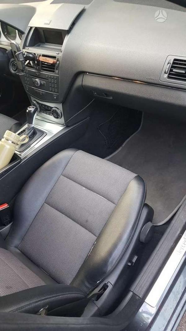 Pelēks Mercedes-Benz 220 2007 Klaipėda, ar dzinēja tilpumu 2.15 L un nobraukumu 464 tūkst. km par 3112 €, foto 10 vietnē AUTOMOTO.COM.LV