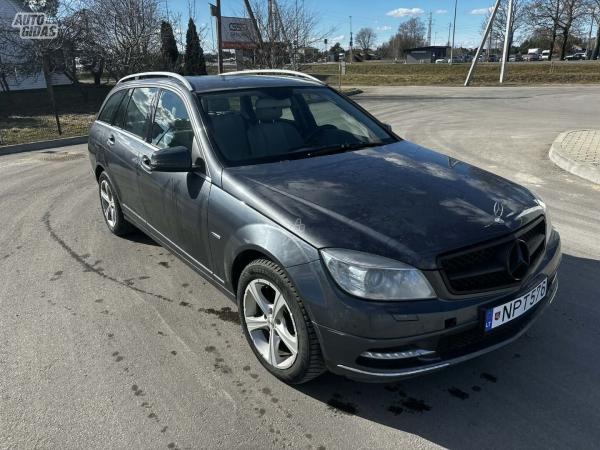 Mercedes-Benz 220 2011 in Taurage, with an engine capacity of 2.20 L and mileage of 350 thousand km for 4300 €, photo 8 on AUTOMOTO.COM.LV