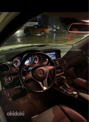 Balts Mercedes-Benz 220 2012 Tallina, ar dzinēja tilpumu 2.10 L un nobraukumu 331 tūkst. km par 5900 €, foto 6 vietnē AUTOMOTO.COM.LV