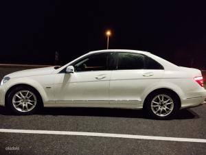 Balts Mercedes-Benz 220 2012 Tallina, ar dzinēja tilpumu 2.10 L un nobraukumu 331 tūkst. km par 5900 €, foto 13 vietnē AUTOMOTO.COM.LV