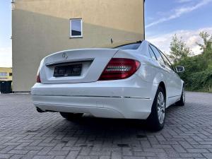 Balts Mercedes-Benz 220 2013 Kaišiadorys, ar dzinēja tilpumu 2.10 L un nobraukumu 290 tūkst. km par 6350 €, foto 8 vietnē AUTOMOTO.COM.LV