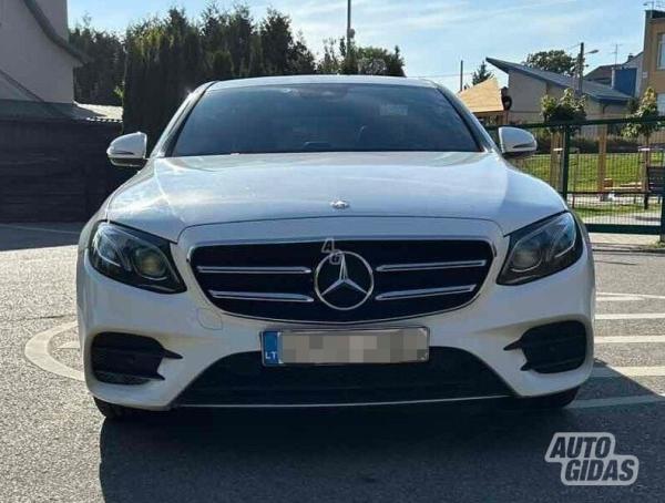 Mercedes-Benz 220 2017 in Kaunas on AUTOMOTO.COM.LV White Mercedes-Benz 220 2017 in Kaunas, with an engine capacity of 2.00 L and mileage of 105 thousand km for 22900 €, photo 1 on AUTOMOTO.COM.LV