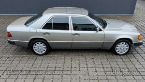 Smilšu krāsa Mercedes-Benz 230 1991 Tallina, ar dzinēja tilpumu 2.30 L un nobraukumu 293 tūkst. km par 3900 €, foto 7 vietnē AUTOMOTO.COM.LV