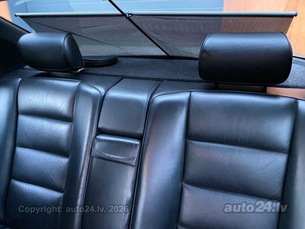 Melns Mercedes-Benz 230 1991 Tallina, ar dzinēja tilpumu 2.30 L un nobraukumu 318 tūkst. km par 4600 €, foto 11 vietnē AUTOMOTO.COM.LV