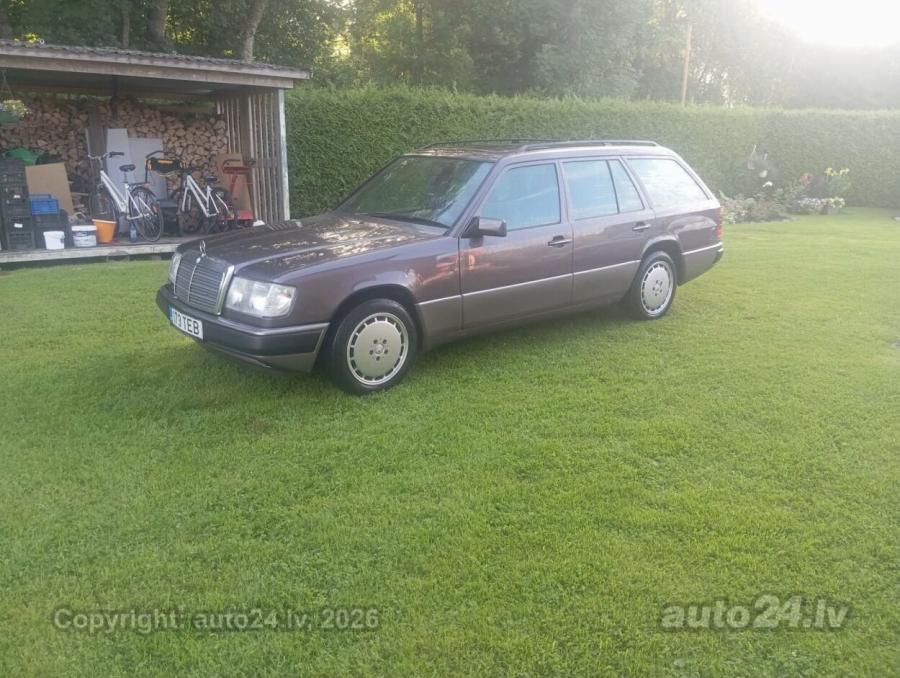 Brown Mercedes-Benz 230 1992 in Tallinn, with an engine capacity of 2.30 L and mileage of 275 thousand km for 5500 €, photo 16 on AUTOMOTO.COM.LV