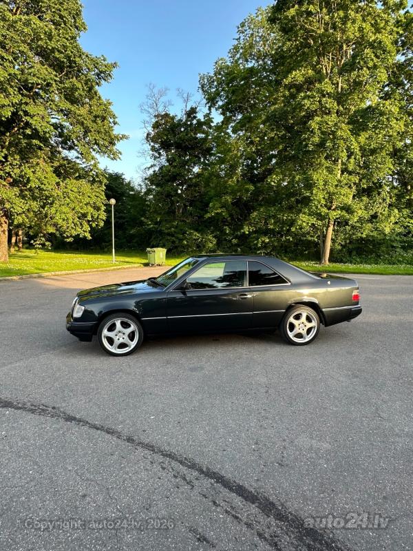 Mercedes-Benz 230 1990 Tallina, ar dzinēja tilpumu 2.30 L un nobraukumu 315 tūkst. km par 5999 €, foto 3 vietnē AUTOMOTO.COM.LV