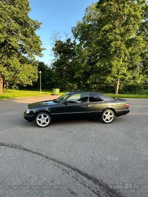 Mercedes-Benz 230 1990 Tallina, ar dzinēja tilpumu 2.30 L un nobraukumu 315 tūkst. km par 5999 €, foto 4 vietnē AUTOMOTO.COM.LV