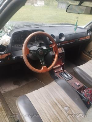 Green Mercedes-Benz 230 1979 in Tallinn, with an engine capacity of 2.40 L and mileage of 0 thousand km for 6500 €, photo 7 on AUTOMOTO.COM.LV
