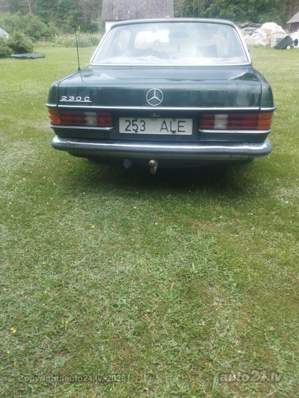 Green Mercedes-Benz 230 1979 in Tallinn, with an engine capacity of 2.40 L and mileage of 0 thousand km for 6500 €, photo 9 on AUTOMOTO.COM.LV