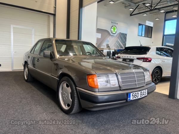 Pelēks Mercedes-Benz 230 1990 Rakvere, ar dzinēja tilpumu 2.30 L un nobraukumu 143 tūkst. km par 16000 €, foto 1 vietnē AUTOMOTO.COM.LV