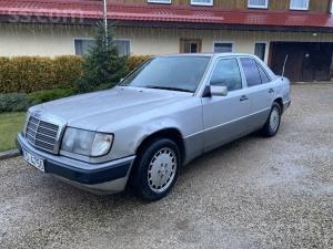 Pelēks Mercedes-Benz 230 1992 Gulbene, ar dzinēja tilpumu 2.30 L un nobraukumu 176 tūkst. km par 2000 €, foto 5 vietnē AUTOMOTO.COM.LV