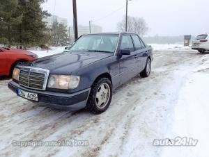 Mercedes-Benz 230 1991 Tallina, ar dzinēja tilpumu 2.30 L un nobraukumu 268 tūkst. km par 1999 €, foto  vietnē AUTOMOTO.COM.LV