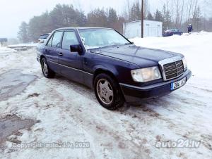 Mercedes-Benz 230 1991 Tallina, ar dzinēja tilpumu 2.30 L un nobraukumu 268 tūkst. km par 1999 €, foto 2 vietnē AUTOMOTO.COM.LV