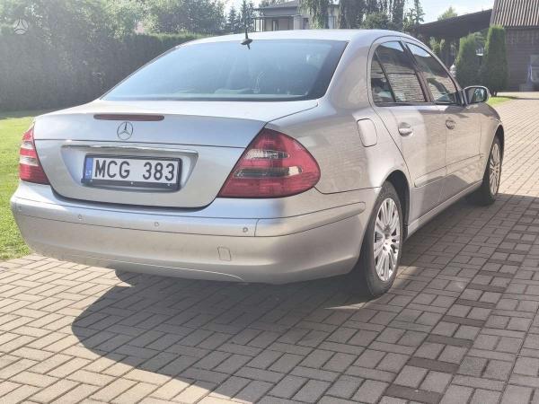 Серый Мерседес 240 2002 в Ионава, объемом двигателя 0.00 л и пробегом 260 тыс. км за 2999 €, фото 4 на AUTOMOTO.COM.LV