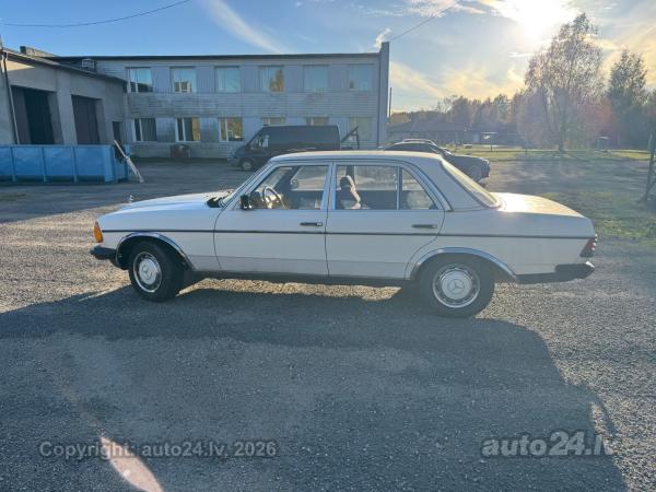 White Mercedes-Benz 240 1981 in Parnu, with an engine capacity of 2.40 L and mileage of 235 thousand km for 5500 €, photo 5 on AUTOMOTO.COM.LV
