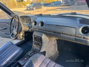 White Mercedes-Benz 240 1981 in Parnu, with an engine capacity of 2.40 L and mileage of 235 thousand km for 5500 €, photo 16 on AUTOMOTO.COM.LV