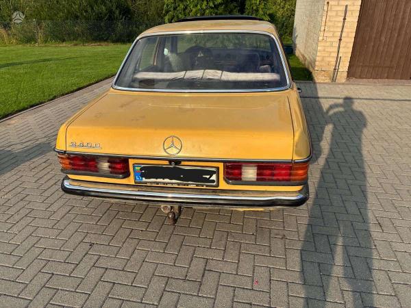 Dzeltens Mercedes-Benz 240 1982 Kelmė, ar dzinēja tilpumu 0.00 L un nobraukumu 320 tūkst. km par 1500 €, foto 2 vietnē AUTOMOTO.COM.LV