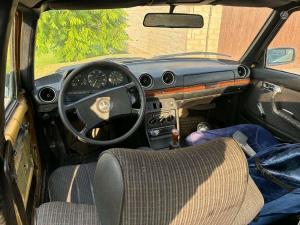Dzeltens Mercedes-Benz 240 1982 Kelmė, ar dzinēja tilpumu 0.00 L un nobraukumu 320 tūkst. km par 1500 €, foto 10 vietnē AUTOMOTO.COM.LV