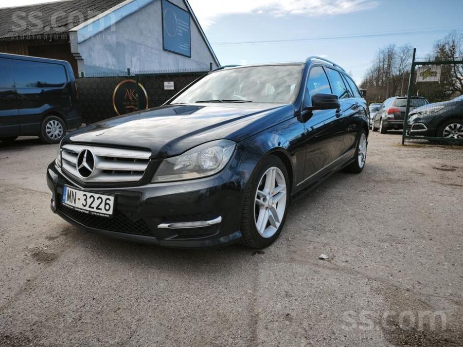 Черный Мерседес 250 2012 в Цесис, объемом двигателя 2.20 л и пробегом 298 тыс. км за 7850 €, фото 1 на AUTOMOTO.COM.LV