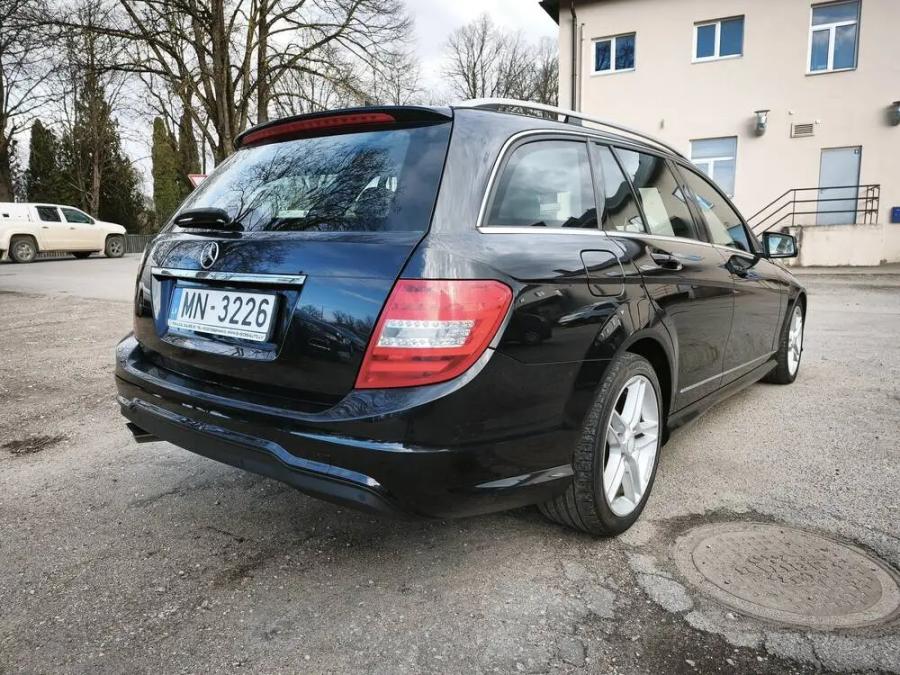 Черный Мерседес 250 2012 в Цесис, объемом двигателя 2.20 л и пробегом 298 тыс. км за 7850 €, фото 9 на AUTOMOTO.COM.LV