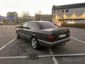 Brūns Mercedes-Benz 250 1991 Rīga, ar dzinēja tilpumu 2.50 L un nobraukumu 353 tūkst. km par 2500 €, foto 3 vietnē AUTOMOTO.COM.LV