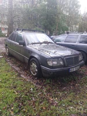 Brūns Mercedes-Benz 250 1994 Rīga, ar dzinēja tilpumu 2.50 L un nobraukumu 400 tūkst. km par 1500 €, foto 7 vietnē AUTOMOTO.COM.LV
