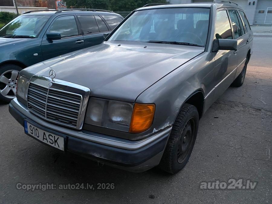 Brown Mercedes-Benz 250 1993 in Tallinn, with an engine capacity of 2.50 L and mileage of 378 thousand km for 1900 €, photo 1 on AUTOMOTO.COM.LV
