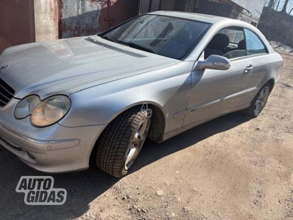 Pelēks Mercedes-Benz 250 2002 Viļņa, ar dzinēja tilpumu 2.60 L un nobraukumu 300 tūkst. km par 1600 €, foto 3 vietnē AUTOMOTO.COM.LV