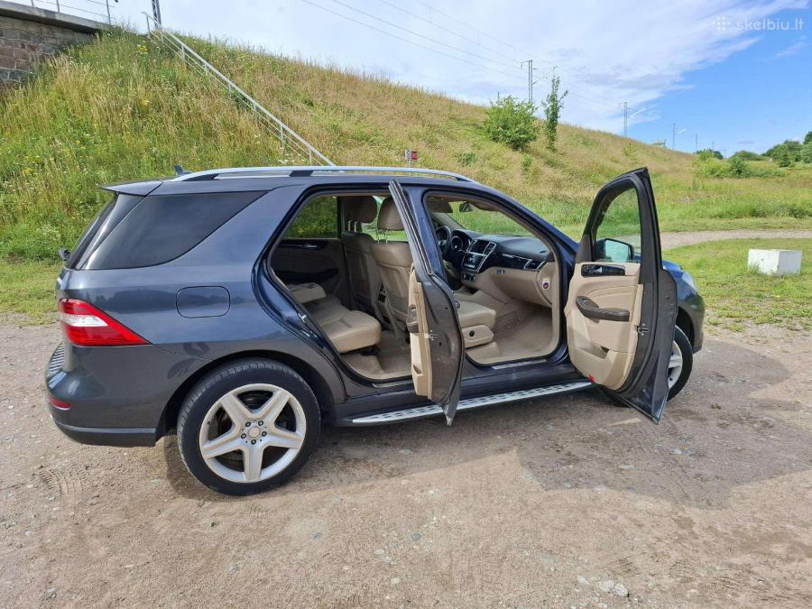 Grey Mercedes-Benz 250 2012 in Klaipeda, with an engine capacity of 2.10 L and mileage of 444 thousand km for 11111 €, photo 7 on AUTOMOTO.COM.LV