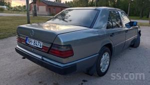 Grey Mercedes-Benz 250 1988 in Liepaja, with an engine capacity of 2.50 L and mileage of 380 thousand km for 1200 €, photo 9 on AUTOMOTO.COM.LV