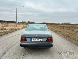 Pelēks Mercedes-Benz 250 1990 Tartu, ar dzinēja tilpumu 2.50 L un nobraukumu 498 tūkst. km par 4500 €, foto 6 vietnē AUTOMOTO.COM.LV