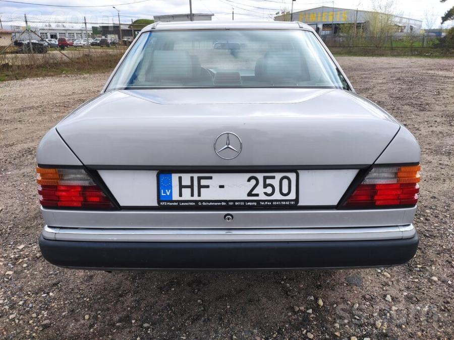 Pelēks Mercedes-Benz 250 1990 Rīga, ar dzinēja tilpumu 2.50 L un nobraukumu 250 tūkst. km par 6200 €, foto 7 vietnē AUTOMOTO.COM.LV